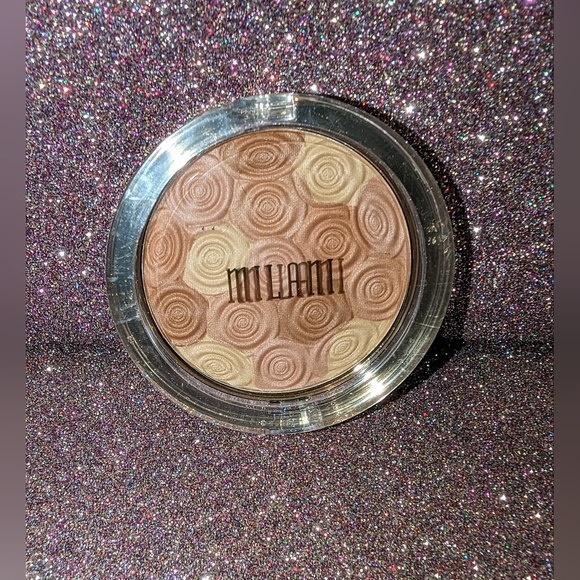 Milani | Makeup | 2 Hermosa Rose Milani Illuminating Face Powder ...